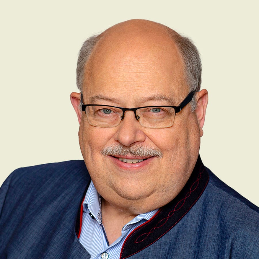 Beyond the Helm: Evolving Leadership Metaphors for a Networked World ...